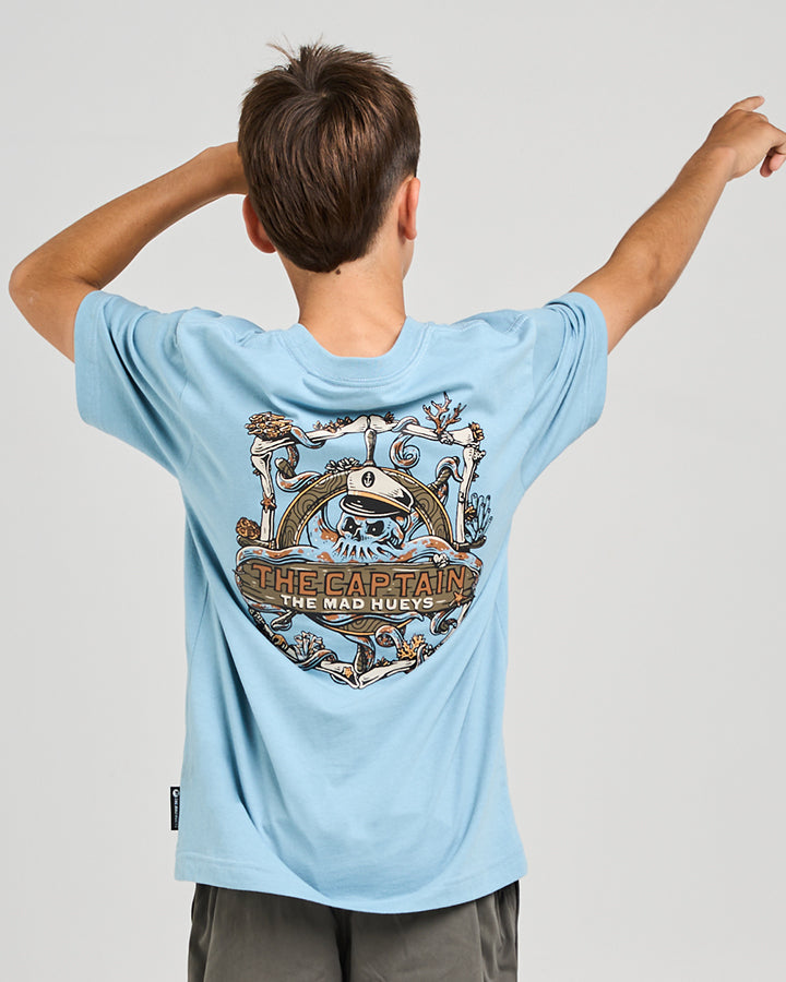 THE SEA CAPTAIN | YOUTH SS TEE - STEEL BLUE – The Mad Hueys